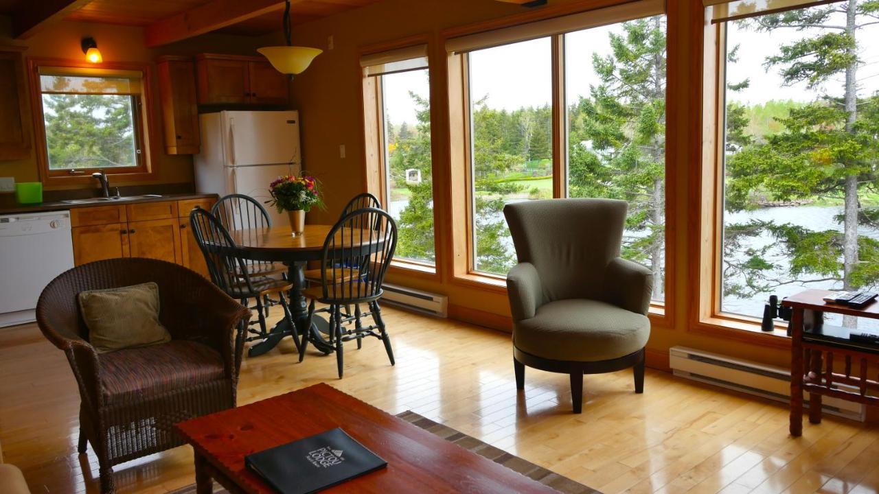 PICTOU LODGE BEACH RESORT | ⋆⋆⋆ | CANADA | SEASON DEALS FROM $131