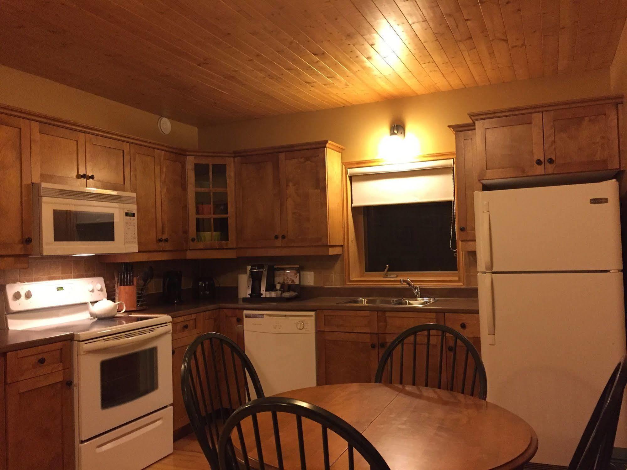 PICTOU LODGE BEACH RESORT | ⋆⋆⋆ | CANADA | SEASON DEALS FROM $131