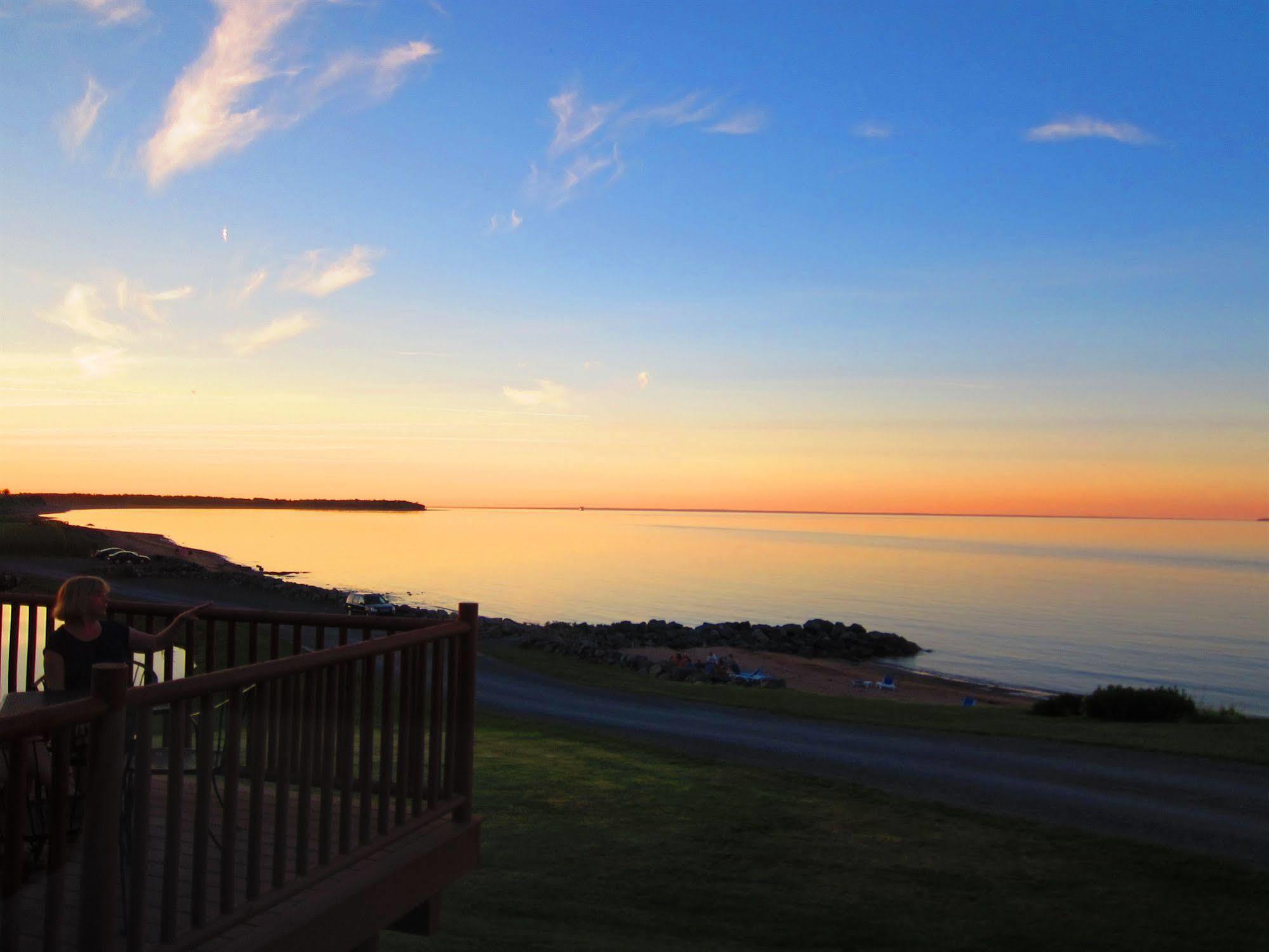 PICTOU LODGE BEACH RESORT | ⋆⋆⋆ | CANADA | SEASON DEALS FROM $131
